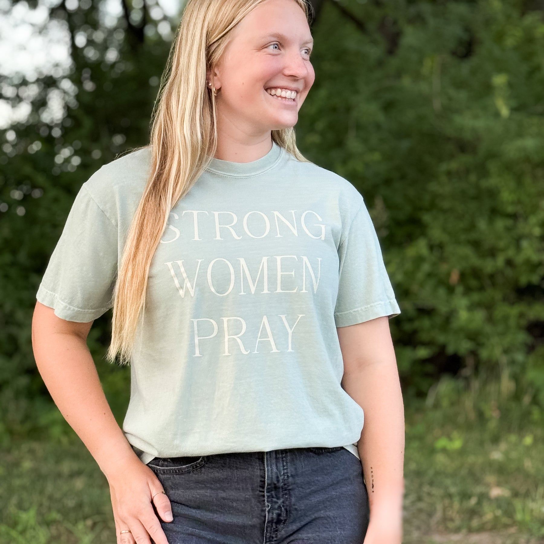 Shop Strong Women Pray at Etch.Life | Etch.Life